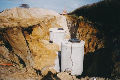 Hume Industries (NZ) Ltd - Hume Pipe Co: 1999 Hume Pipeline Systems Ltd ...