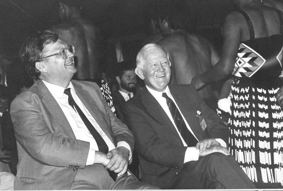Fletcher Aluminium Ltd, Hamilton: 1987 Prime Minister David Lange and ...