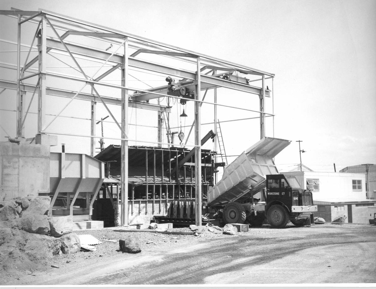 Winstone Aggregates Ltd: 1965 Lunn Ave Quarry (LAQ), Mt Wellington ...