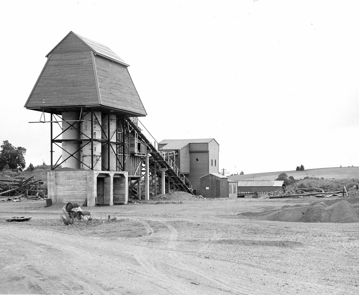 Winstone Aggregates Ltd: 1947 Lunn Ave Quarry (LAQ), Mt Wellington ...