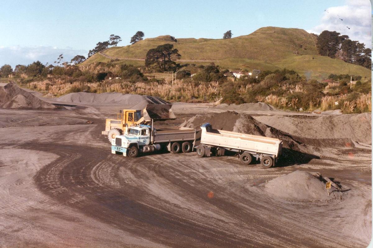 Winstone Aggregates Ltd: 1970 Lunn Ave Quarry (LAQ), Mt Wellington ...