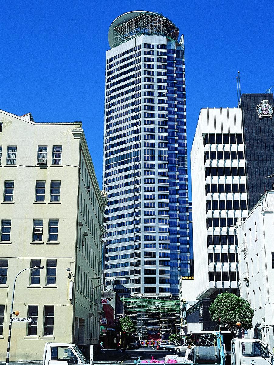 Firth Industries Ltd, Auckland: 2000 Royal Sun Alliance building ...
