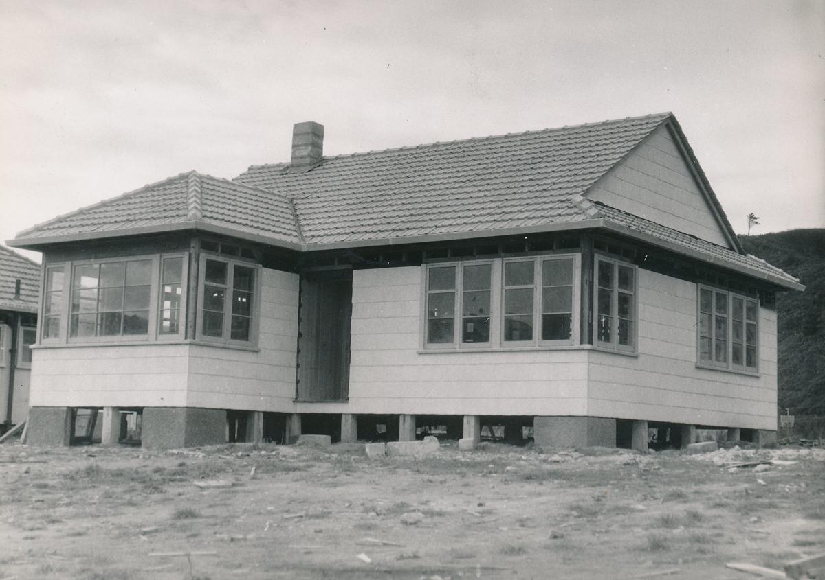 Durock Siding: 1959 Residential house - Fletcher Trust Archive