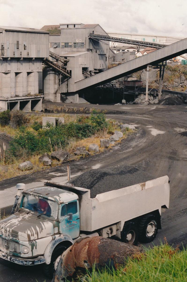 Winstone Ltd: 1993 Lunn Ave Quarry (LAQ), Mt Wellington, Auckland ...