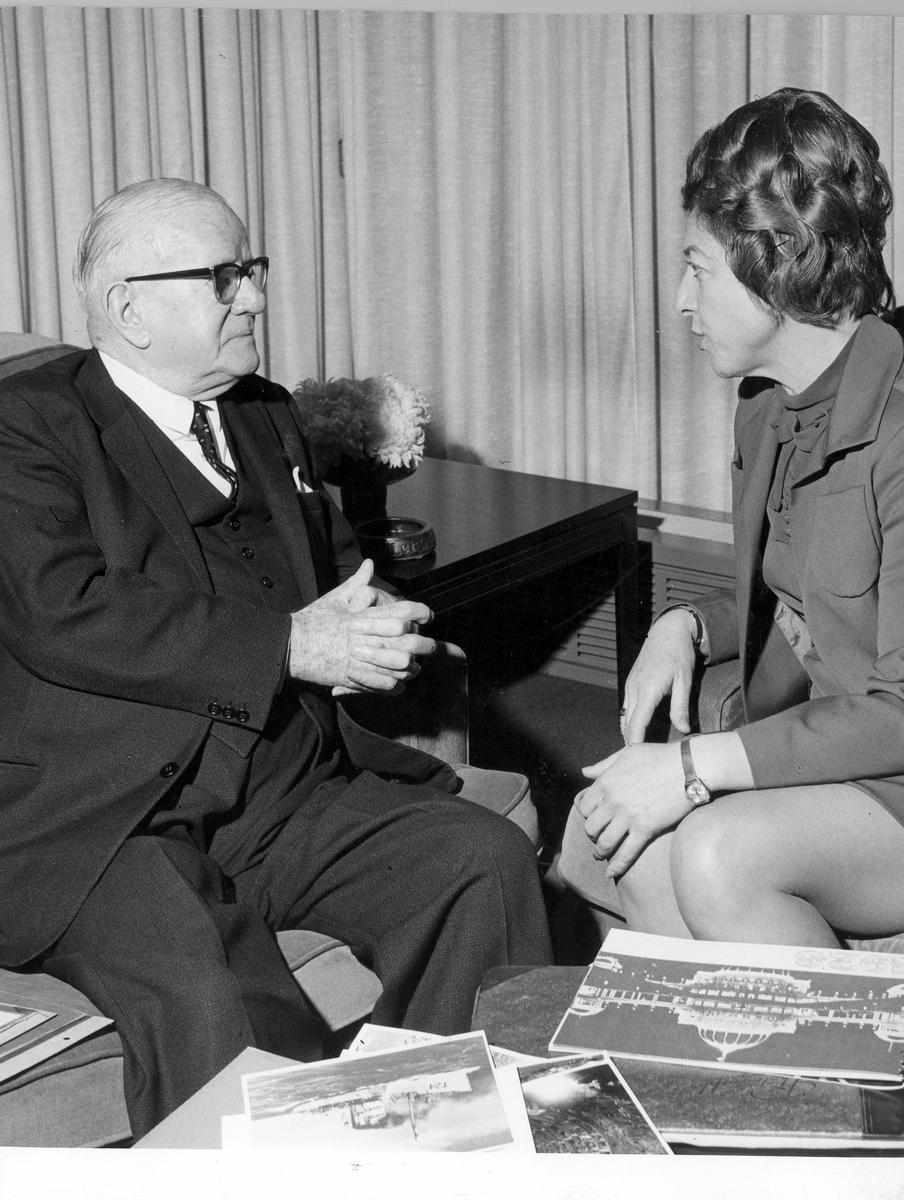 The Fletcher Family: 1970 Sir James Fletcher I with interviewer Sonja ...